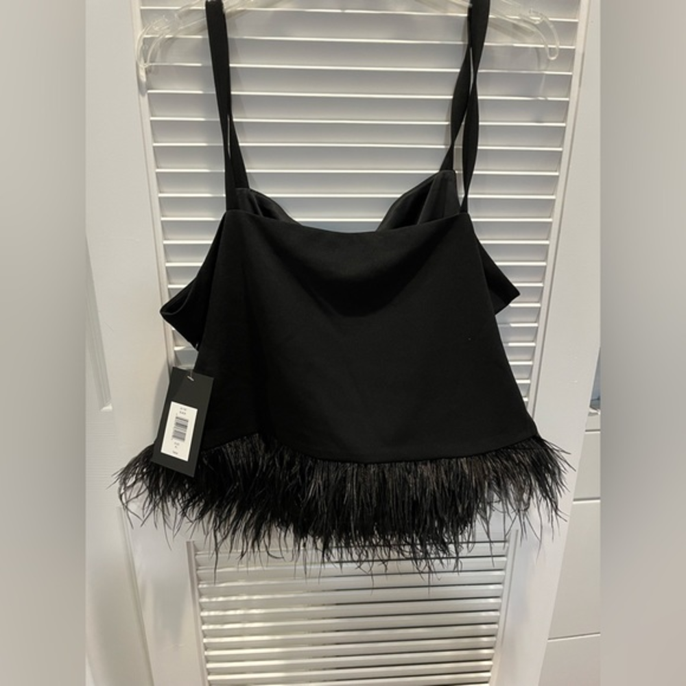 Women's Bagatelle Black Ostrich Feather Top Nwt - Gem